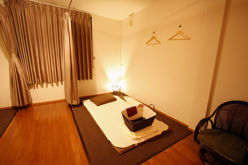 梅田｜北新地｜大阪｜マッサージ＆足ツボ｜ねこのあくび (ねこのあくび) 大阪のマッサージの無料広告・無料掲載の掲示板｜ジモティー