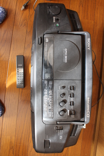 カセットCDプレーヤー（SONYCFD-300） (Gさん) 静岡のポータブルプレーヤーの中古あげます・譲ります｜ジモティーで不用品の処分