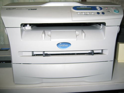 brotherの複合機(DCP-7010)をお譲りします (Brian) 新大塚のプリンターの中古あげます・譲ります｜ジモティーで不用品の処分