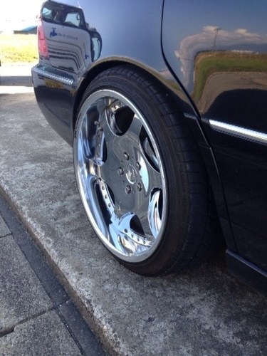 ☆19インチホイール☆ (ka9) 秋田のタイヤ、ホイールの中古あげます・譲ります｜ジモティーで不用品の処分