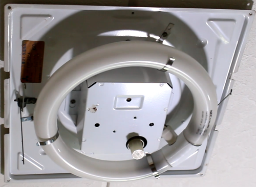 照明器具 三菱 けい光 FCP-371A 100V 60Hz (くまモン) 熊本の照明器具の中古あげます・譲ります｜ジモティーで不用品の処分