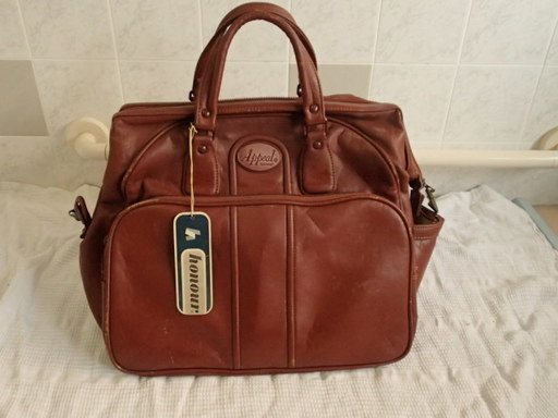 古い ボストンバッグヴィンテージ (minakin) 堺のバッグ《その他》の中古あげます・譲ります｜ジモティーで不用品の処分