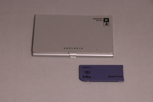 SONY製PDACliePEG-N700C メモリースティック付き (すれっち) 高槻のPDAの中古あげます・譲ります｜ジモティーで不用品の処分