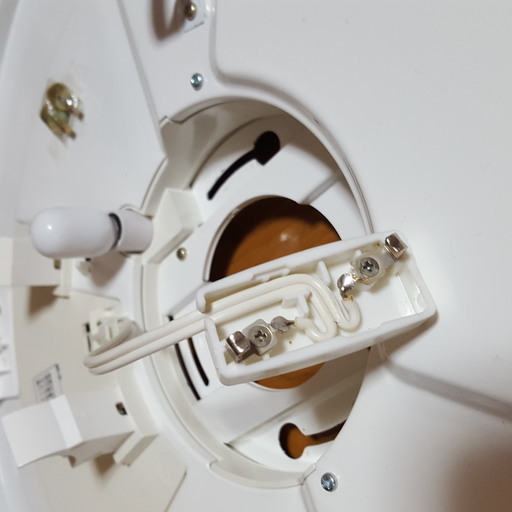 照明2つ ML-868 0L001311N ODELIC 2005年製 シーリングライト (やんやん) つくばの家電の中古あげます・譲ります｜ジモティーで不用品の処分