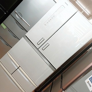 安心の6か月保証!TOSHIBA 東芝 2013年製 6ドア冷蔵庫です! 安心の6か月保証!TOSHIBA 東芝 2013年製 6ドア冷蔵庫です!