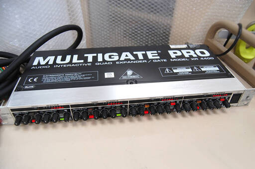 ベリンガー XR4400 MULTIGATE PRO TS-TRS変換ケーブル付属 マルチゲート BEHRINGER ☆ PayPay(ペイ ...