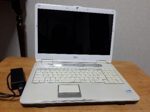 FUJITSU lifebook AH30/E (ジョニ) 川名のノートパソコンの中古あげます・譲ります｜ジモティーで不用品の処分