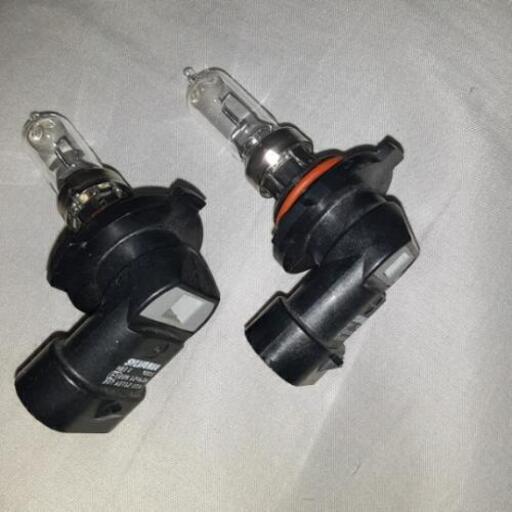 ハロゲン SYLVANIA HB3 U 9005 (M) てだこ浦西の車のパーツの中古あげます・譲ります｜ジモティーで不用品の処分