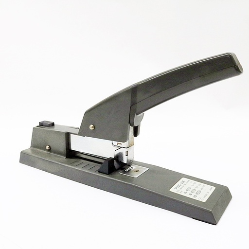 プラス大型ホッチキスPLUS-3UE動作OKサイズ：W6.5×D28×H16.5cm使用針：No.3,3U-8M,3U-10Mオフィス用品文… (リサオビ) 帯広のその他の中古あげます・譲り ...
