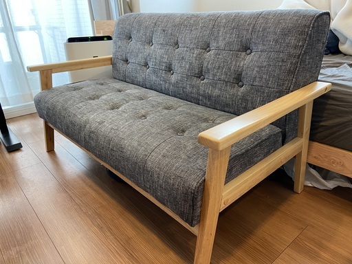 幅135] 2人掛け ナチュラルソファ 天然木脚 (とっしー) 表参道のソファ