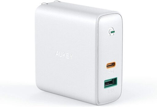 【新品】AUKEY ACアダプタ 充電器 USB-C急速充電器 アダプタ 60W 折畳式 / PD3.0対応 iPhone 11 / XS/… (MT) 池袋の家電の中古あげます・譲ります ...