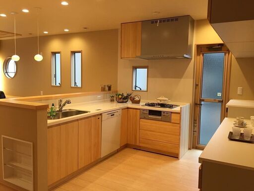 家賃ずっと払い続けるのはもったいないよ！？頭金0円！月々4万円～ご相談賜ります！！ (West Home) 布施の不動産売買（マンション/一戸 ...