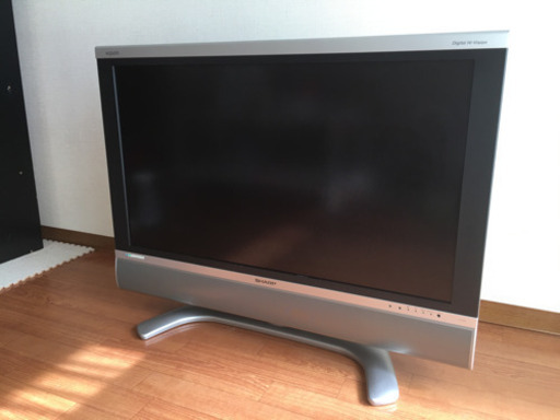 SHARP AQUOS 37インチ 2005年製 (yusuke) 旭前のテレビの中古あげます・譲ります｜ジモティーで不用品の処分