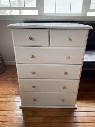 チェストホワイト引き出し収納 (sunshinemm) 杉並の収納家具《タンス、衣類収納》の中古あげます・譲ります｜ジモティーで不用品の処分