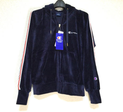 Championジップパーカー ・ネイビーCW-QS104 (ユリネコ) 六本木のその他の中古あげます・譲ります｜ジモティーで不用品の処分