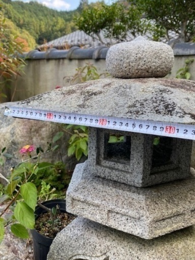 ◎大幅お値下げしました‼️ 逸品石灯篭石灯籠 自然天然石燈籠御影石 ◎大幅お値下げしました‼️ 逸品石灯篭石灯籠 自然天然石燈籠御影石