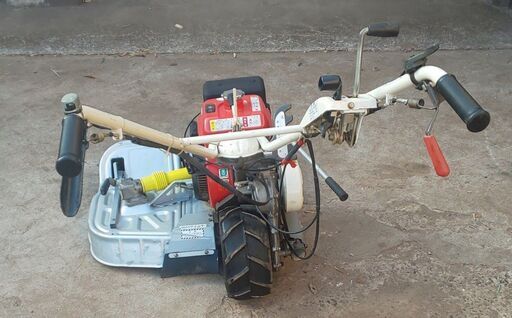 鹿児島発 オーレック 自走式草刈機4サイクルエンジンロータリー 鹿児島発 オーレック 自走式草刈機4サイクルエンジンロータリー