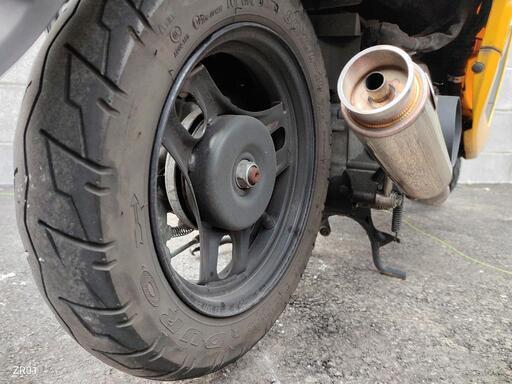 HONDA ジョルノ AF70 走行距離少ないです 再度値下げしました 程度良好 wiruswin マフラー付き タイヤ ロック付き 純正… (raru) 武蔵白石のホンダの中古あげます・譲り ...