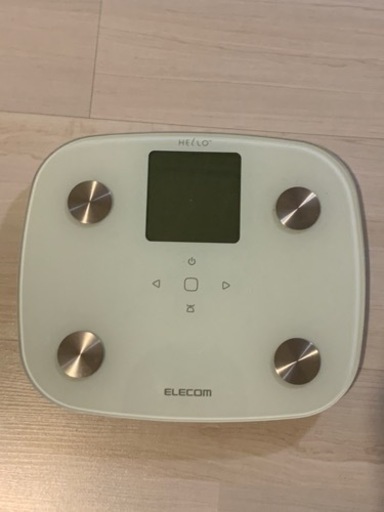 ELECOM HCS-FS02 (ケイ) 平沼橋の家電の中古あげます・譲ります｜ジモティーで不用品の処分