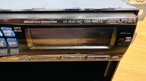 アルパイン ALPINE カーオーディオ CDA-9857 (りょう) 苗穂のカーオーディオの中古あげます・譲ります｜ジモティーで不用品の処分