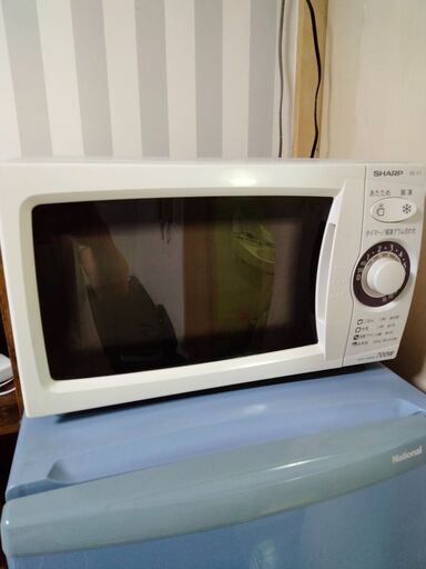 SHARP RE-T1 700W 電子レンジ. (バイロン) 南方のキッチン家電《電子レンジ》の中古あげます・譲ります｜ジモティーで不用品の処分