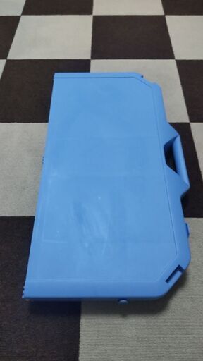 パール金属 ハンディーテーブル ブルー 63×63cm ピクジェネ D-6361 (Gochamix) 藤沢本町のテーブル《その他》の中古あげます・譲ります｜ジモティーで不用品の処分