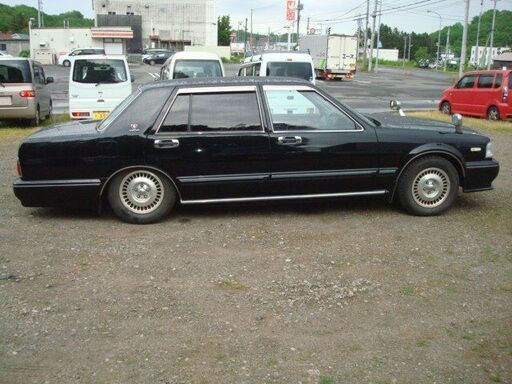 かなり希少！！セドリックY31ブロアムVIP L(ロング）全長501cm幅172cm (Y’sカンパニー) 旭川のセドリックの中古車｜ジモティー