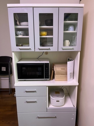 食器棚 (yukodon) 藤沢の収納家具《食器棚、キッチン収納》の中古あげます・譲ります｜ジモティーで不用品の処分