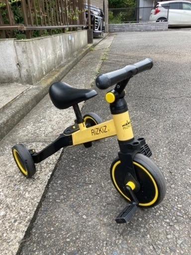 RiZKiZ 2 in 1 折りたたみ三輪車 (たらこねこ) 安針塚のキッズ用品《その他》の中古あげます・譲ります｜ジモティーで不用品の処分