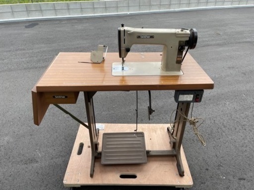 通電確認済み愛知引取限定brother ブラザー TA2-B623 Special 3 職業用 足踏みミシン 工業用 昭和レトロ (FREE ...