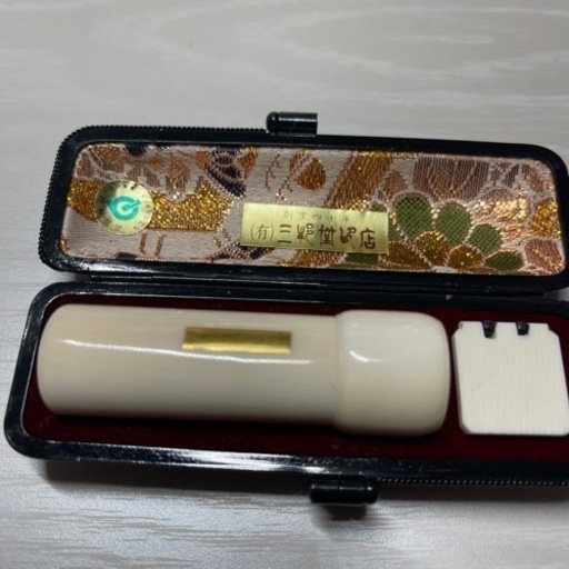 LOUIS VUITTON われる モノグラム カフス M00702 ルイヴィトン LOUIS VUITTON われる モノグラム カフス M00702 ルイヴィトン