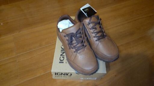 【新品】IGNIOウォーキングシューズ24.5cm (ヤス) 瀬谷の靴《スニーカー》の中古あげます・譲ります｜ジモティーで不用品の処分