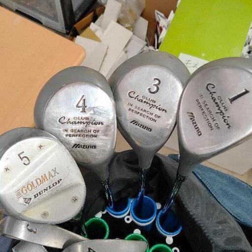 0214-011 ゴルフクラブセット (ジモスポ日野) 日野のスポーツの中古あげます・譲ります｜ジモティーで不用品の処分