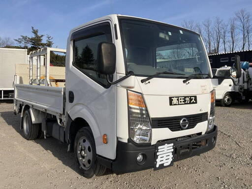 H27年式日産アトラス平ボデー小型(2t・3t) ボンベ運搬仕様1.25トン積載10尺ボデー新明和工業製垂直ゲート昇降能力600kg5トン限… (トラックコンフロント) 静和のその他の中古車 ...