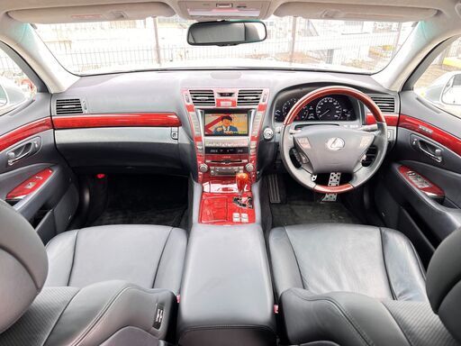 神奈川【自社ローン】保証人無可★全国対応★LS600【バージョンS I パッケージ】黒革エアシート/シートヒーター＆クーラー/ステアリングヒ ...