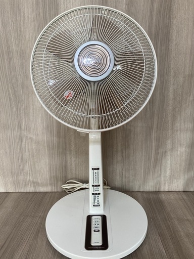 扇風機 リモコン付き HEF-RE6H 日立 HITACHI (mmmk) 岡山の季節、空調家電《扇風機》の中古あげます・譲ります｜ジモティーで不用品の処分