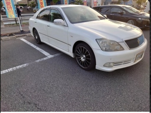 トヨタCrown 182 (たか) 名鉄岐阜のクラウンの中古車｜ジモティー