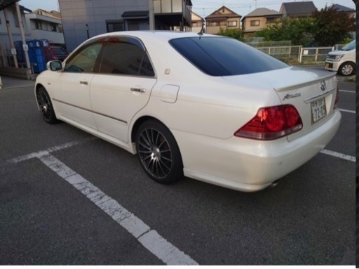 トヨタCrown 182 (たか) 名鉄岐阜のクラウンの中古車｜ジモティー