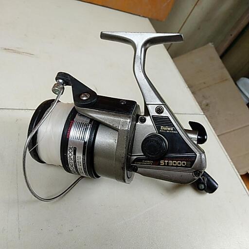 スピニングリール！堤防釣り！磯釣り！遠投！ダイワST3000 (お茶) 上伊集院のその他の中古あげます・譲ります｜ジモティーで不用品の処分