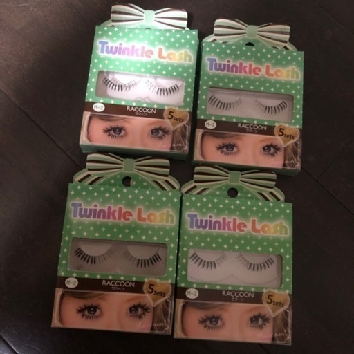【新品】一箱5セット入り！ a！！Twinkle lash ラクーン 付けまつげ (もものうち) 弁天町のおもちゃの中古あげます・譲ります｜ジモティーで不用品の処分