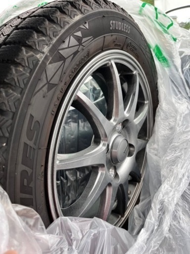 スタッドレスタイヤ (aaaka) 筑前前原のタイヤ、ホイールの中古あげます・譲ります｜ジモティーで不用品の処分