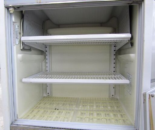 雪印乳業 サンヨー 冷蔵ショーケース 128L 三洋電機 SMR-200FE 雪印乳業 サンヨー 冷蔵ショーケース 128L 三洋電機 SMR-200FE