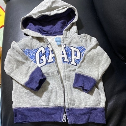 中古baby gap 90 パーカー (Seoul) 竹ノ塚の子供用品の中古あげます・譲ります｜ジモティーで不用品の処分