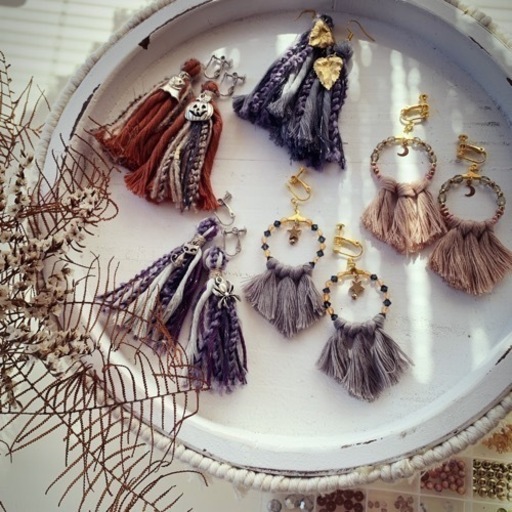 10/8(日)無料ワークショップ！明日です！ハロウィンレインボーチャーム＆マクラメアクセサリー (Ruu tree) 武蔵浦和のワークショップ ...