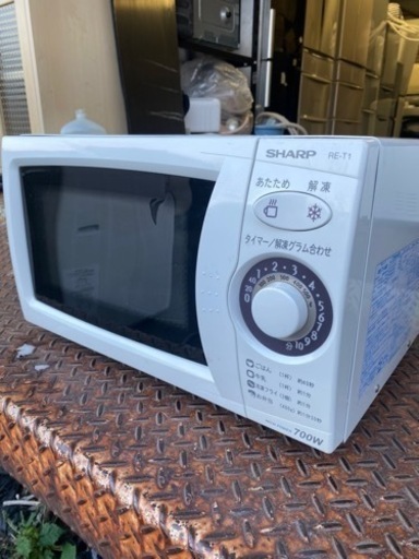 配送可能シャープ SHARP RE-T1-W5 [電子レンジ(20L) 50Hz(東日本地域対応) ホワイト系] (福岡市内配送無料) 福岡のキッチン家電《電子レンジ》の中古あげます・譲ります ...