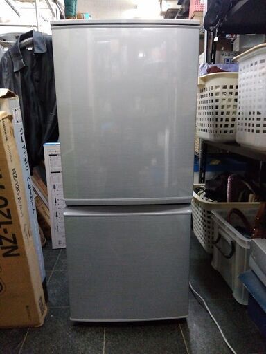 シャープ 137L 2ドア冷蔵庫 SJ-14Y-S 2014年 (風来堂) 大田原のキッチン家電《冷蔵庫》の中古あげます・譲ります｜ジモティーで不用品の処分