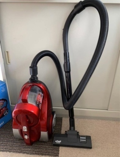 動作確認済み アイリスオーヤマ サイクロンクリーナー 掃除機 ECC-900 efeel 家庭用 サイクロン方式 紙パック不用 中古品 (あや) 名古屋の家電の中古あげます・譲ります ...