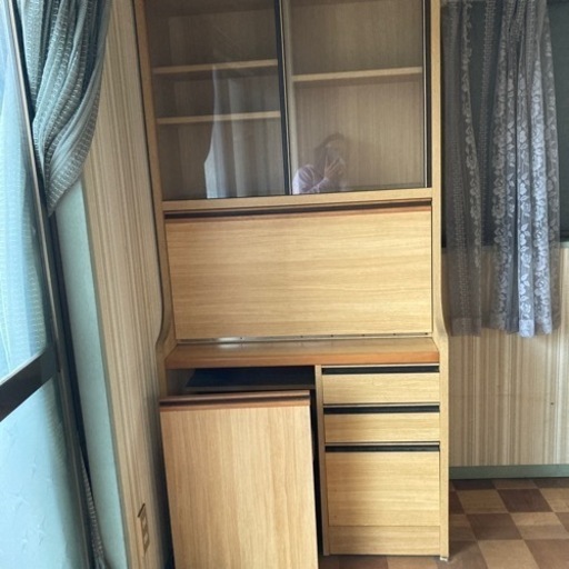 家具 オフィス用家具 机 (chocone) 小絹のオフィス用家具《机》の中古あげます・譲ります｜ジモティーで不用品の処分