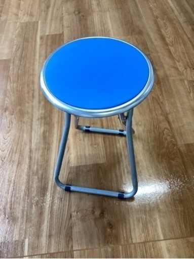 ) カウ 折りたたみイス【町田市再生家具】0922B