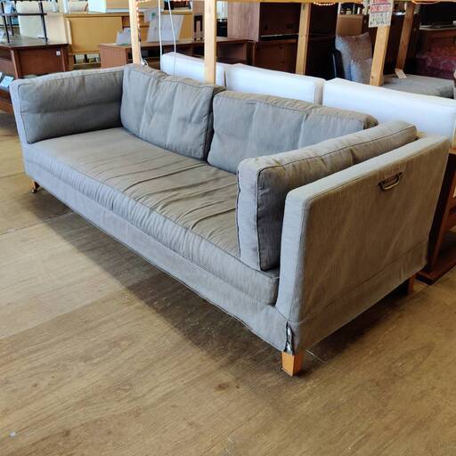 Cassina(カッシーナ) オットマン 1人掛けチェアとのセット販売 Cassina(カッシーナ) オットマン 1人掛けチェアとのセット販売